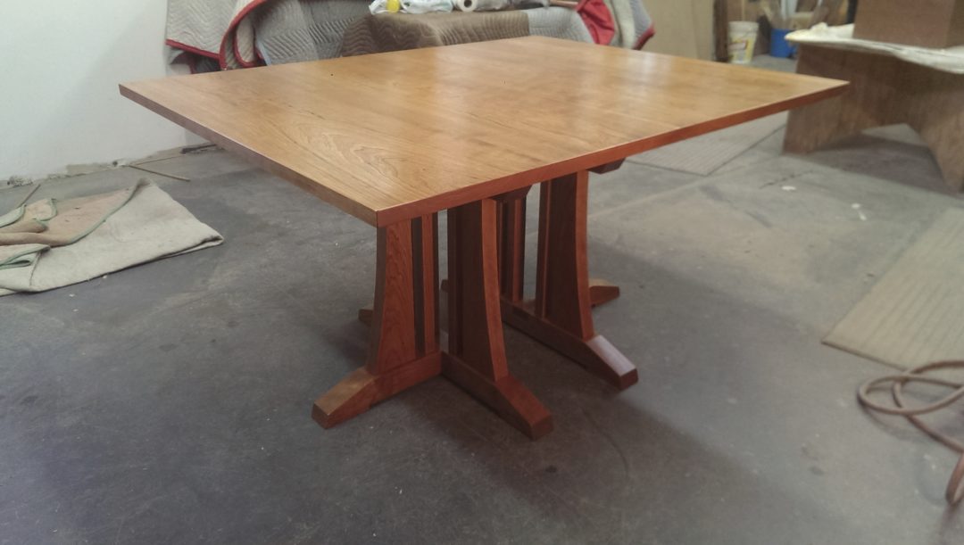 Craftsman Dining Table Build (Visitors) | Epic Woodworking